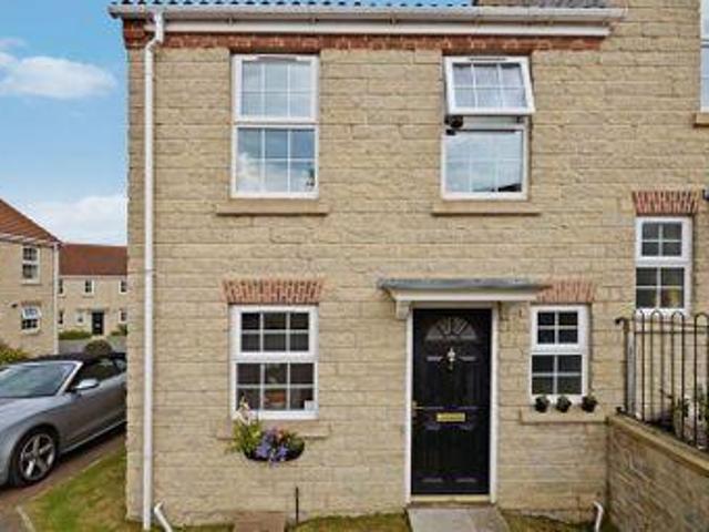 2 Bedrooms Semi detached house for sale in 4 Blackthorne Court, Barnsley S70