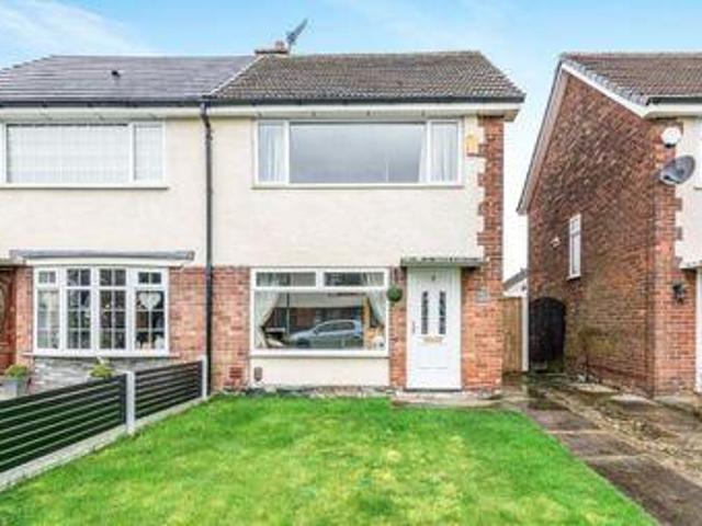 2 Bedrooms Semi detached house for sale in Collins Lane, Westhoughton, Bolton, Greater Manchester BL5