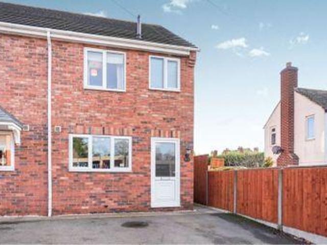 2 Bedrooms Semi detached house for sale in Coronation Street, Swadlincote DE12