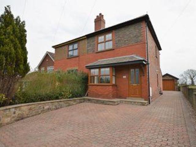 2 Bedrooms Semi detached house for sale in Carr House Lane, Wrightington, Wigan WN6