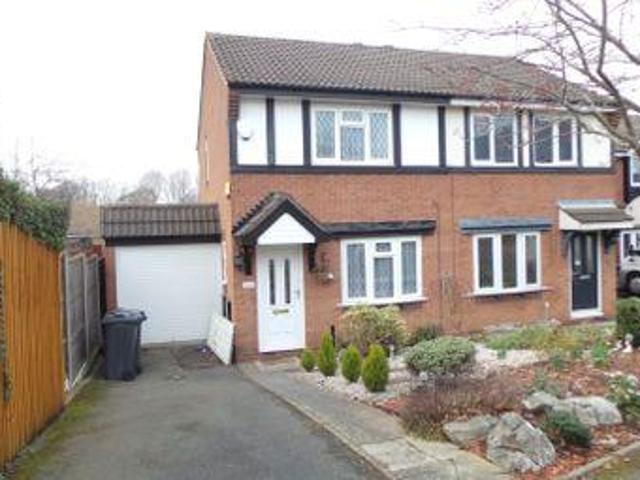 2 Bedrooms Semi detached house for sale in Chaucer Close, Erdington, Birmingham B23