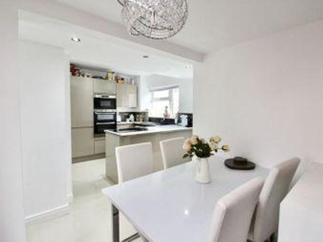 2 Bedrooms Semi detached house for sale in Clos Y Nant, Plasmawr Road, Fairwater, Cardiff CF5