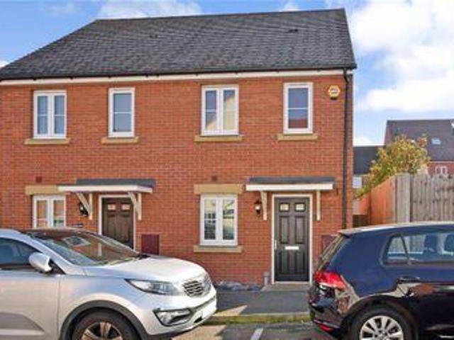 2 Bedrooms Semi detached house for sale in Abbess Terrace, Loughton, Essex IG10