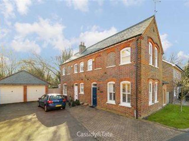 2 Bedrooms Semi detached house for sale in Ashwood Mews, St Albans, Hertfordshire AL1