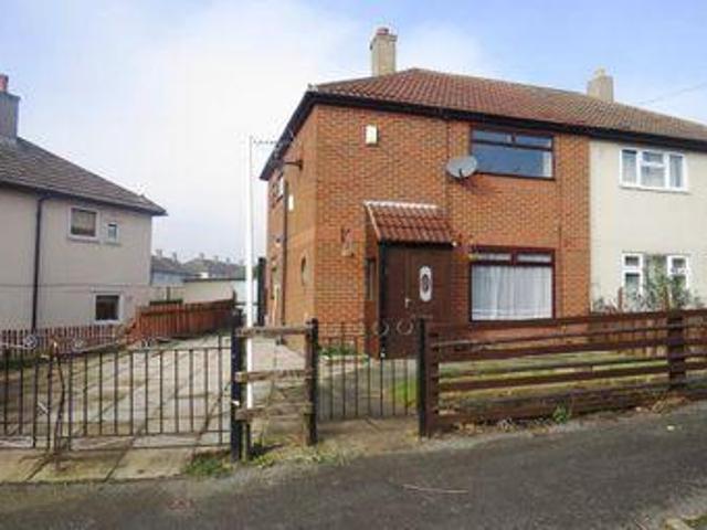 2 Bedrooms Semi detached house for sale in Boggart Hill Gardens, Leeds LS14