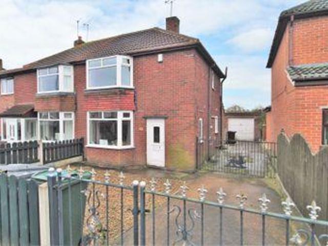 2 Bedrooms Semi detached house for sale in Bateman Road, Hellaby, Rotherham S66