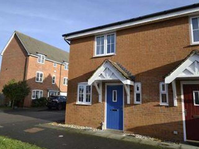 2 Bedrooms Semi detached house for sale in Battalion Way, Thatcham, Berkshire RG19