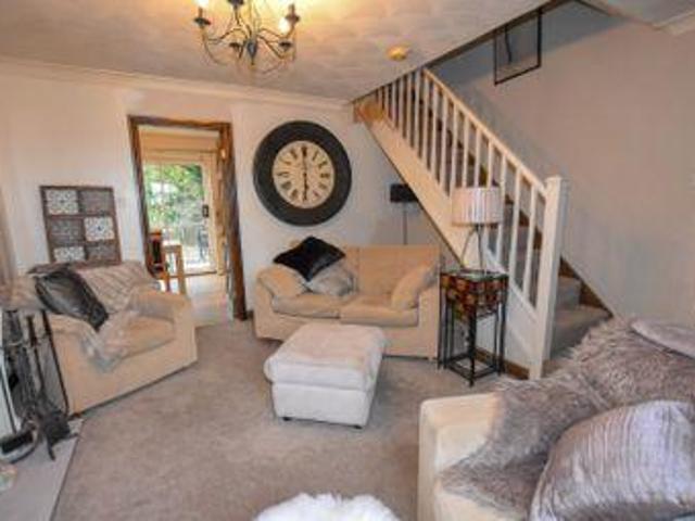 2 Bedrooms Semi detached house for sale in Barwoods Drive, Saltney, Chester CH4