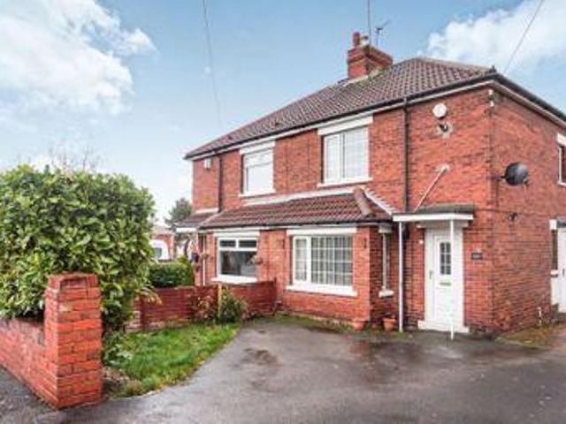 2 Bedrooms Semi detached house for sale in Bevin Crescent, Wakefield WF1