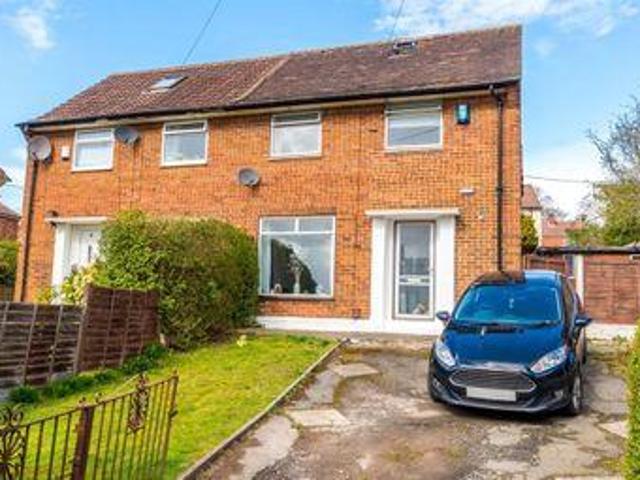 2 Bedrooms Semi detached house for sale in Bedford Close, Cookridge LS16