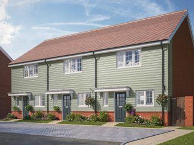 2 Bedrooms Semi detached house for sale in Bells Lane, Hoo, Kent ME3