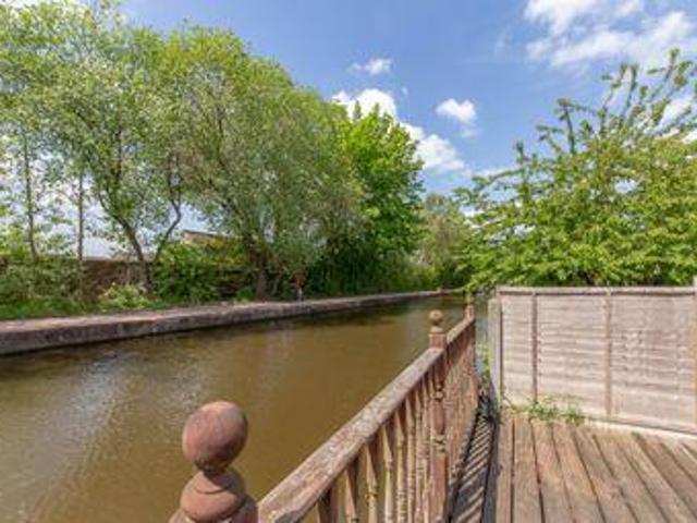 2 Bedrooms Semi detached house for sale in Belmont Road, Stoke On Trent ST1