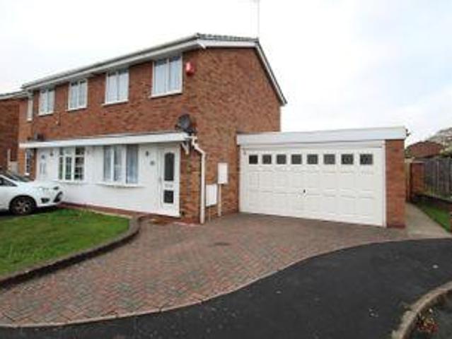 2 Bedrooms Semi detached house for sale in Broadlands, Stretton, Burton On Trent DE13