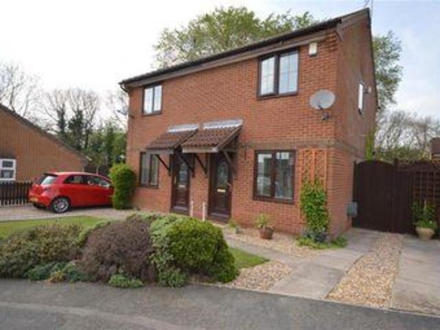 2 Bedrooms Semi detached house for sale in Broom Way, Narborough, Leics LE19