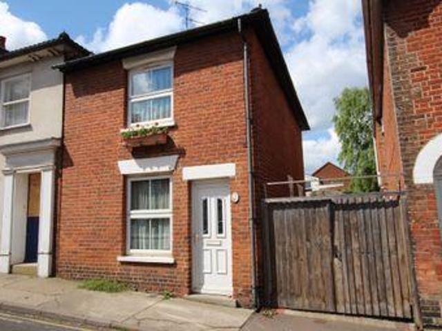2 Bedrooms Semi detached house for sale in Golden Noble Hill, Colchester CO1