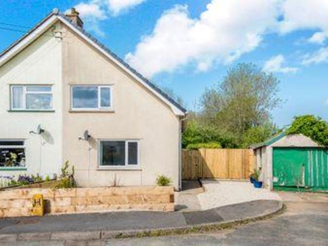 2 Bedrooms Semi detached house for sale in Gannicox Road, Stroud GL5