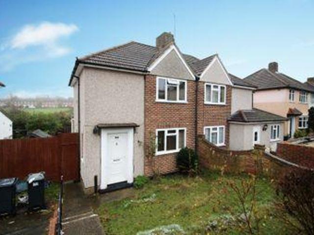 2 Bedrooms Semi detached house for sale in Gascoigne Road, Croydon, Surrey CR0
