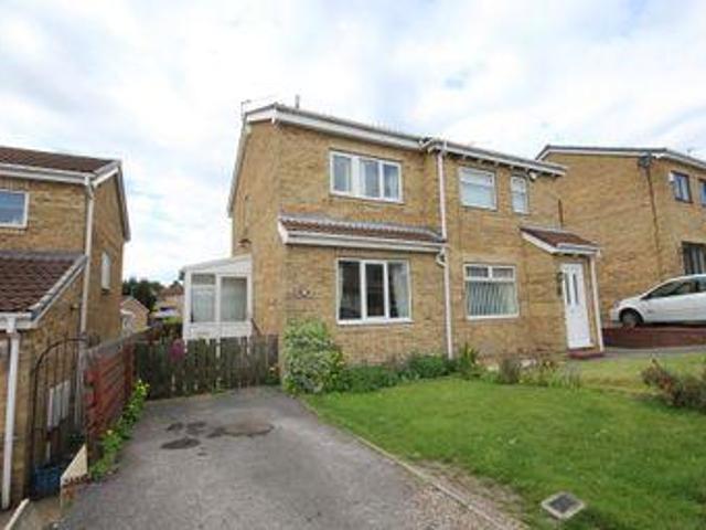 2 Bedrooms Semi detached house for sale in Dowland Avenue, High Green, South Yorkshire S35