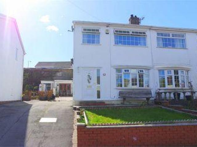 2 Bedrooms Semi detached house for sale in Darren View, Llangwynwyd, Maesteg, Mid Glamorgan CF34