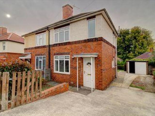 2 Bedrooms Semi detached house for sale in Duke Of York Street, Wrenthorpe, Wakefield WF2