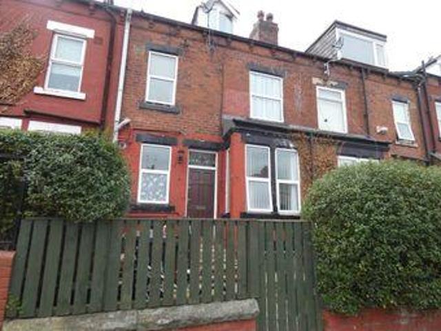 2 Bedrooms Semi detached house for sale in East Park View, Leeds LS9