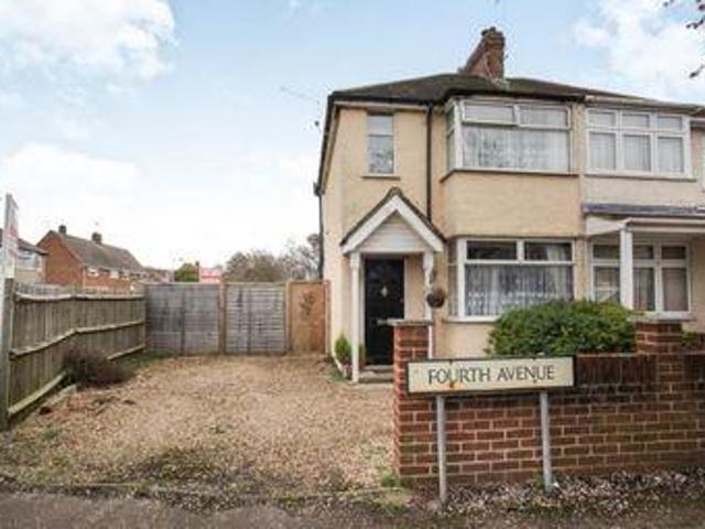 2 Bedrooms Semi detached house for sale in Fourth Avenue, Luton, Bedfordshire, United Kingdom LU3