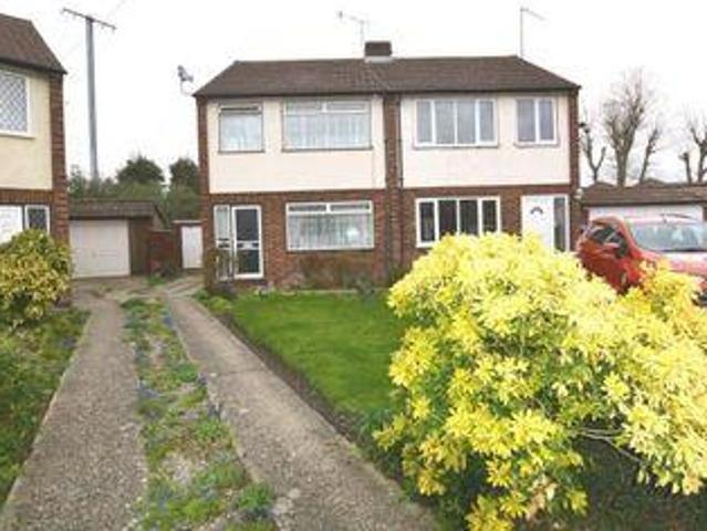 2 Bedrooms Semi detached house for sale in Fairway Close, West Drayton UB7