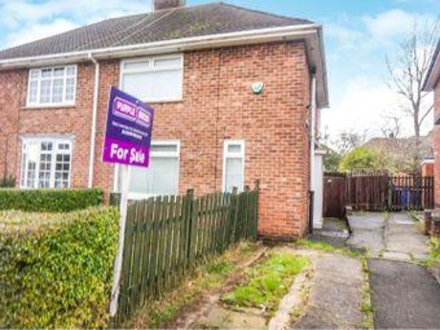 2 Bedrooms Semi detached house for sale in Knutton Crescent, Sheffield S5