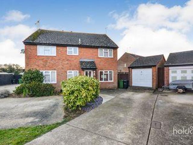 2 Bedrooms Semi detached house for sale in Kingfisher Close, Heybridge, Maldon CM9