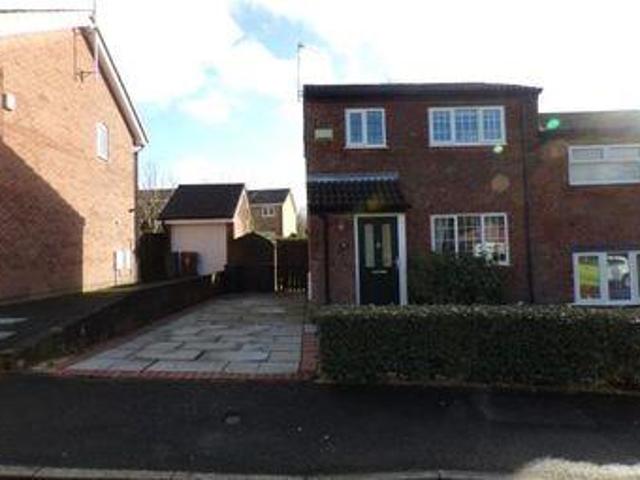 2 Bedrooms Semi detached house for sale in Kingfisher Park, Skelmersdale, Lancashire WN8
