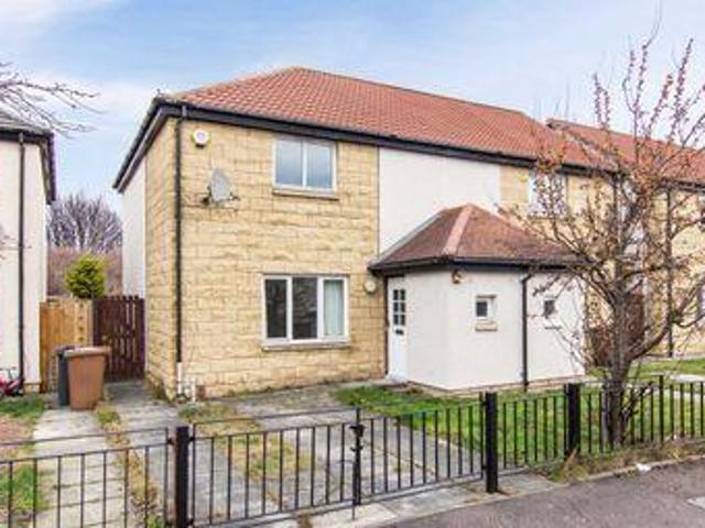 2 Bedrooms Semi detached house for sale in Hay Drive, Niddrie, Edinburgh EH16