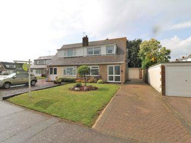 2 Bedrooms Semi detached house for sale in Hazel Close, Thorrington, Colchester CO7
