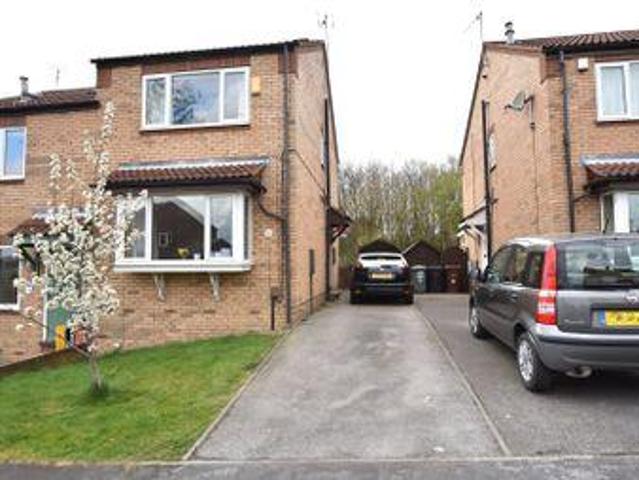 2 Bedrooms Semi detached house for sale in Harrier Way, Morley, Leeds, West Yorkshire LS27