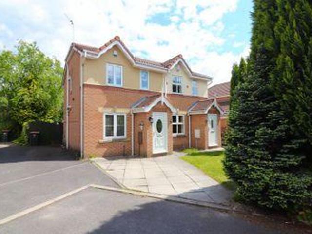 2 Bedrooms Semi detached house for sale in Harrier Close, Ellenbrook, Worsley, Manchester M28