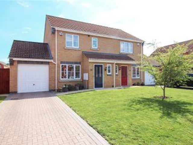 2 Bedrooms Semi detached house for sale in Jubilee Close, Cherry Willingham, Lincoln LN3