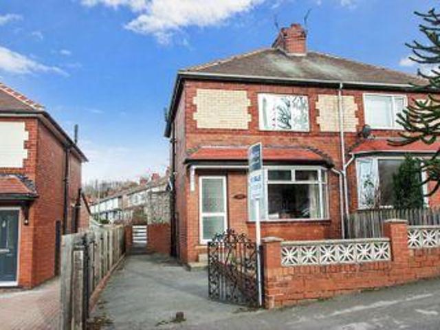 2 Bedrooms Semi detached house for sale in Lansdowne Avenue, Castleford WF10