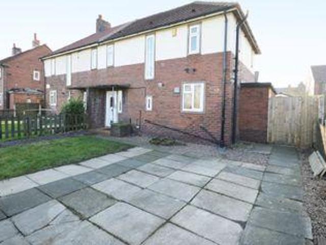 2 Bedrooms Semi detached house for sale in Leigh View, Tingley, Wakefield, West Yorkshire. WF3