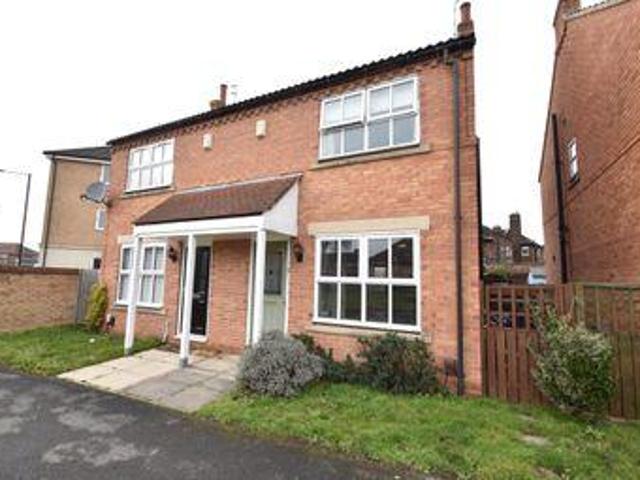 2 Bedrooms Semi detached house for sale in Lilbourne Drive, York YO30