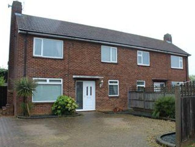 2 Bedrooms Semi detached house for sale in Lincoln Road, Shortstown, Bedford MK42