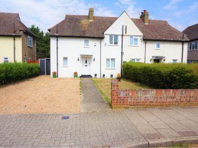 2 Bedrooms Semi detached house for sale in Mons Way, Bromley BR2