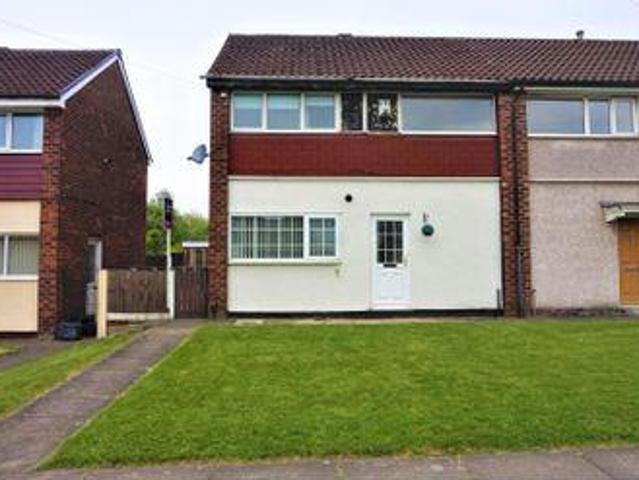 2 Bedrooms Semi detached house for sale in Mossfield Road, Kearsley, Bolton BL4