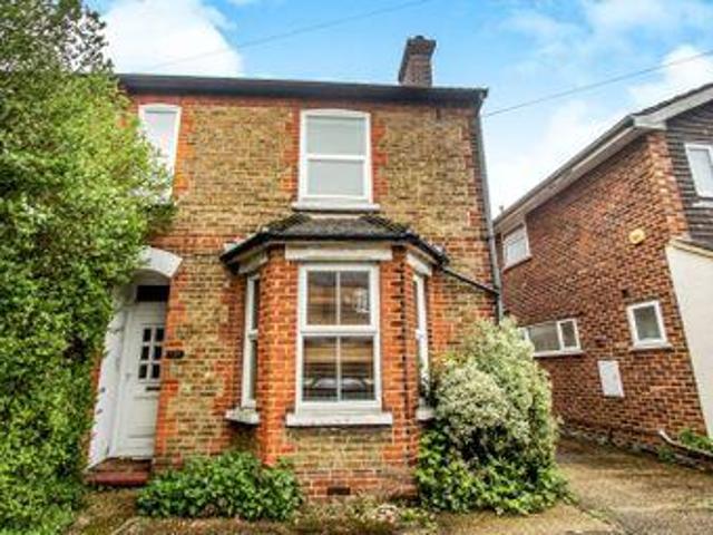 2 Bedrooms Semi detached house for sale in Manor Road, Guildford GU2