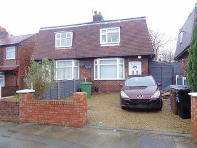 2 Bedrooms Semi detached house for sale in Marina Road, Bredbury, Stockport SK6