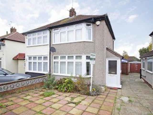 2 Bedrooms Semi detached house for sale in Merlin Road, Welling DA16