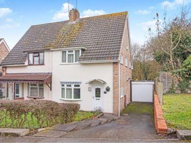 2 Bedrooms Semi detached house for sale in Merryfield Road, Dudley DY1