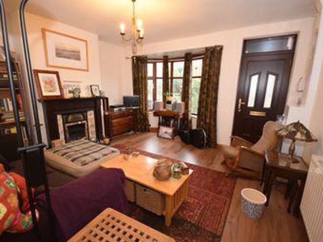 2 Bedrooms Semi detached house for sale in New Earth Street, Oldham OL4