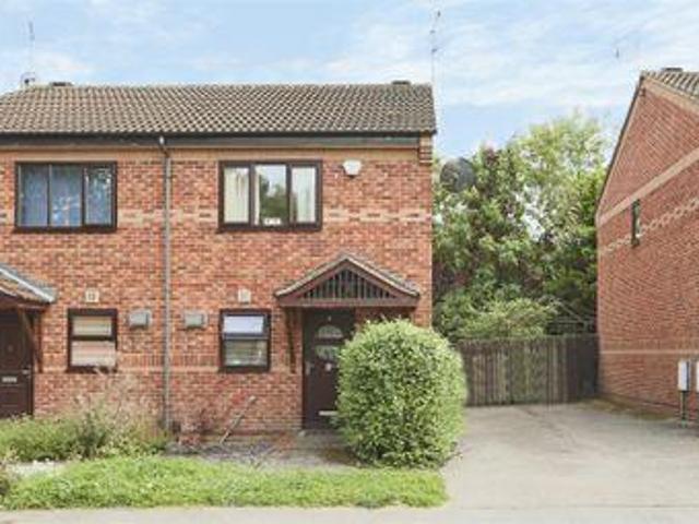 2 Bedrooms Semi detached house for sale in Newcastle Farm Drive, Whitemoor, Nottingham NG8