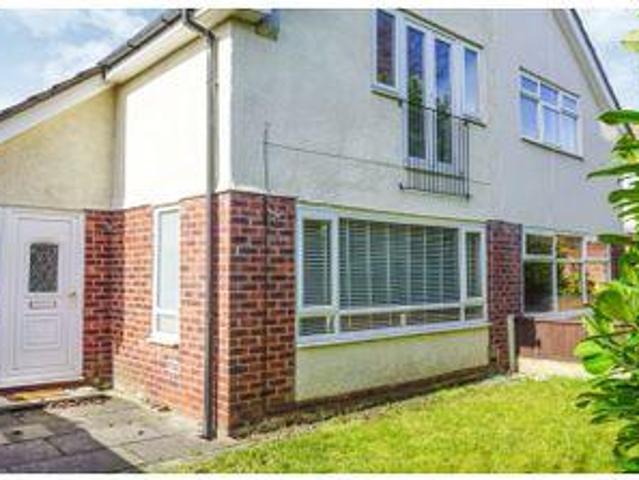 2 Bedrooms Semi detached house for sale in Southover, Westhoughton, Bolton BL5