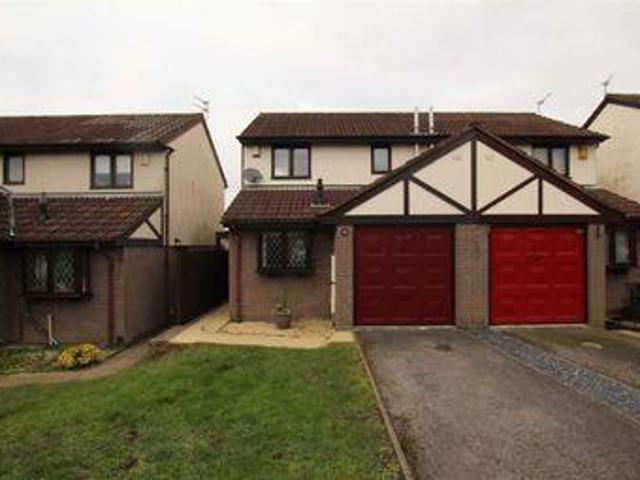 2 Bedrooms Semi detached house for sale in School Walk, Whitehall, Bristol BS5