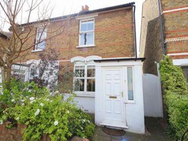 2 Bedrooms Semi detached house for sale in Shirley Road, Sidcup DA15